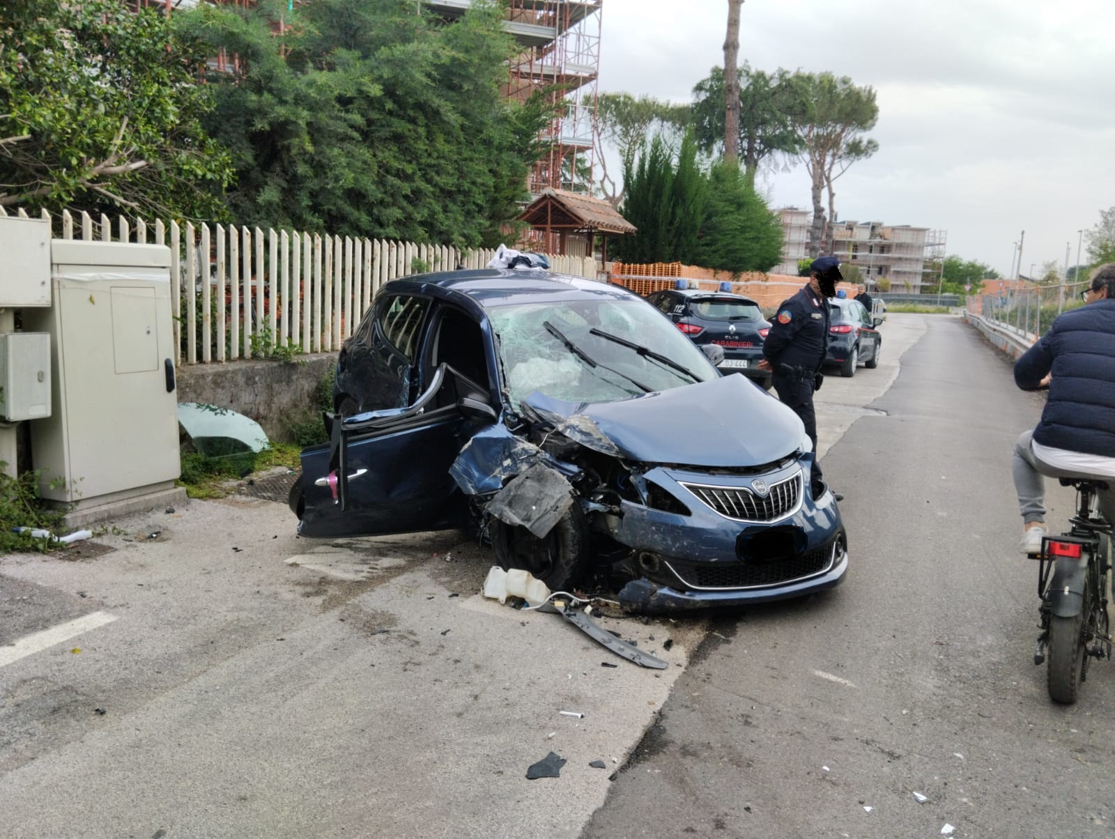CASERTA. Non si ferma all'alt dei carabinieri, scatta l'inseguimento e ... CASERTA. Non si ferma all'alt dei carabinieri, scatta l'inseguimento e ...